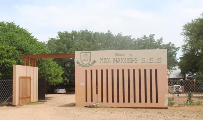 Overflowing sewage at Max Makushe Secondary a concern | nbc