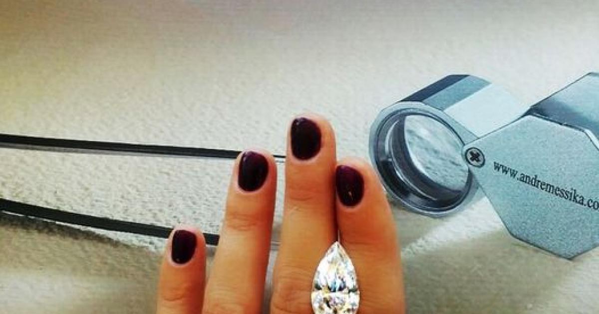 Andre Messika Diamond gives shares to employees | nbc