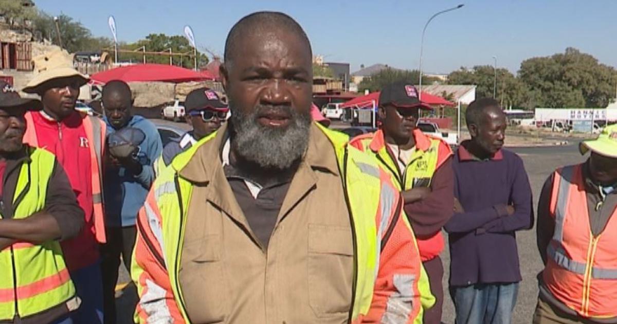 Car guards livelihood under threat | nbc